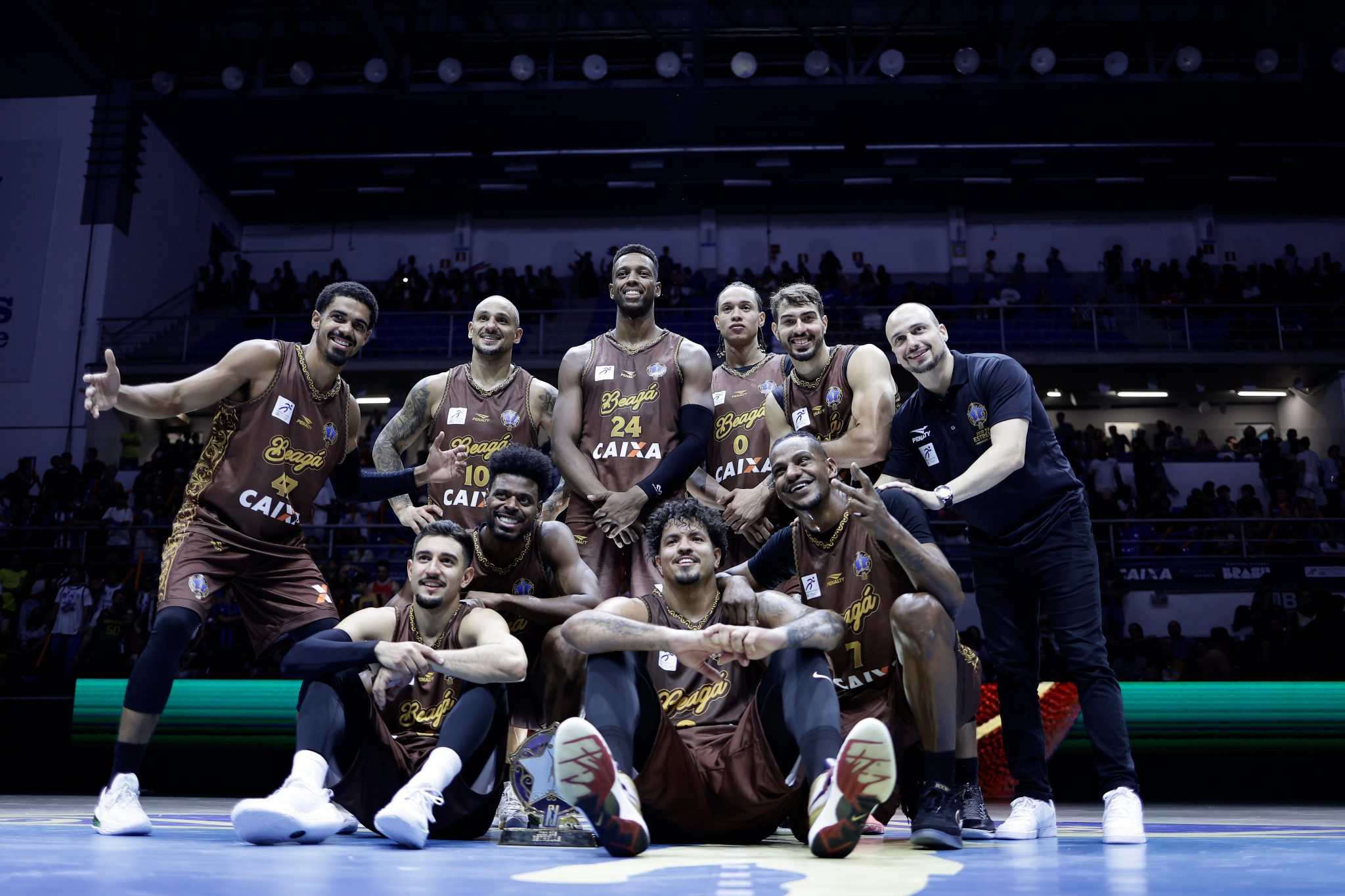 Jogo das Estrelas 2025: Time Jhonatan supera o Time Reynan e conquista o título na Arena UniBH ...